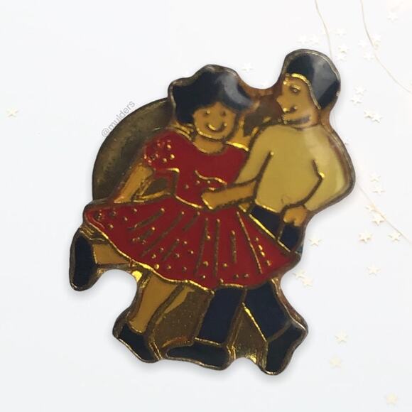 Vintage | Jewelry | Vintage Enamel Resin Coated Couple Square Dancing ...